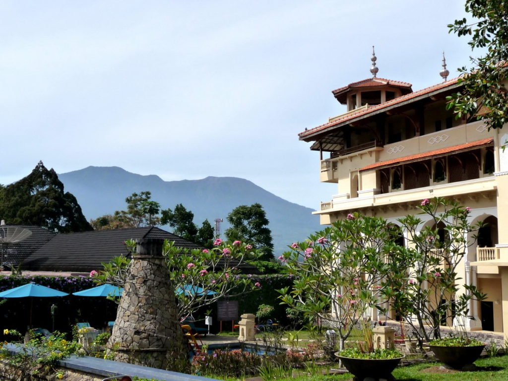 Novotel Bukittinggi – Bali Prana Tour
